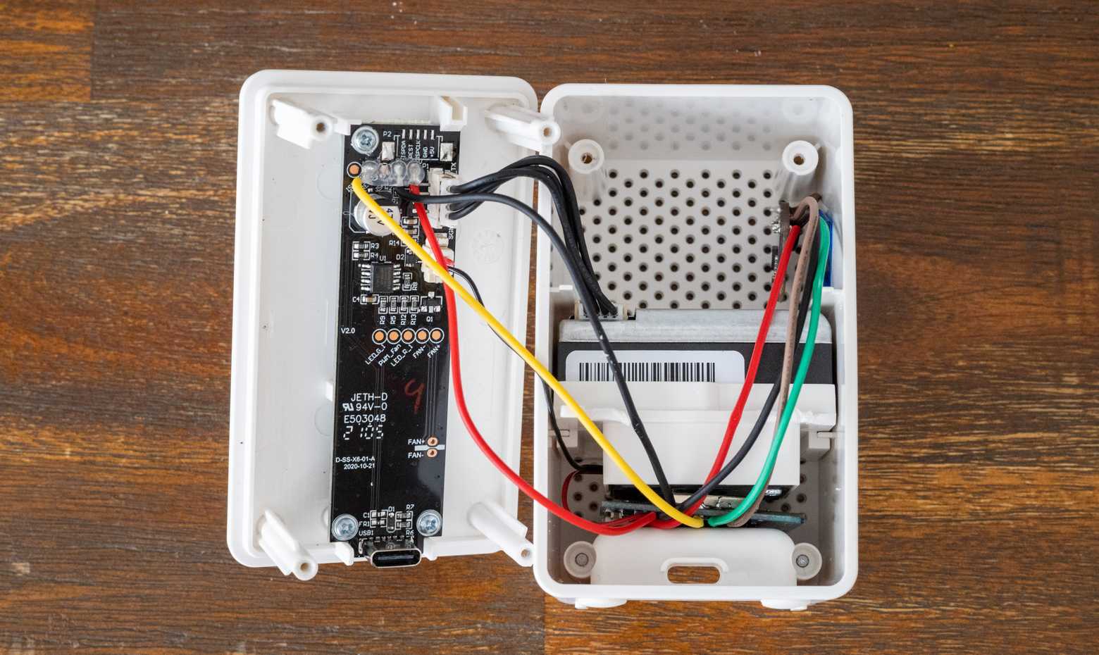 IKEA hacking: Making the air quality sensor VINDRIKTNING smart powered ...